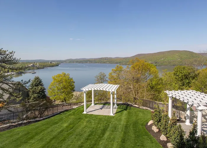 The Abbey Inn & Spa Peekskill with Best View in Peekskill - Updated in ...